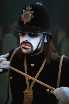 รูปภาพPoliceman – เลือกดูภาพถ่ายสต็อก เวกเตอร์ และวิดีโอ573,809 | Adobe ...