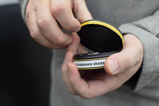 Swedish Snus"」の写真素材 | 1,089件の無料イラスト画像 | Adobe Stock
