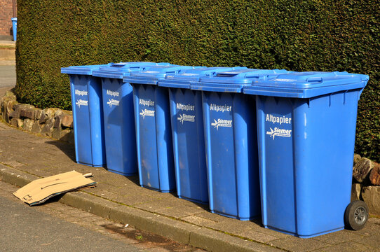 「Abfallwirtschaft」の写真素材 | 1,467件の無料イラスト画像 | Adobe Stock