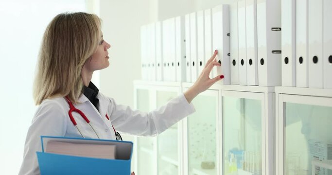 Doctor Rack Card Images – Browse 1,192 Stock Photos, Vectors, and Video ...