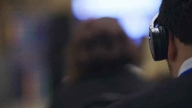 Conference Interpreter Images – Browse 3,048 Stock Photos, Vectors, and ...