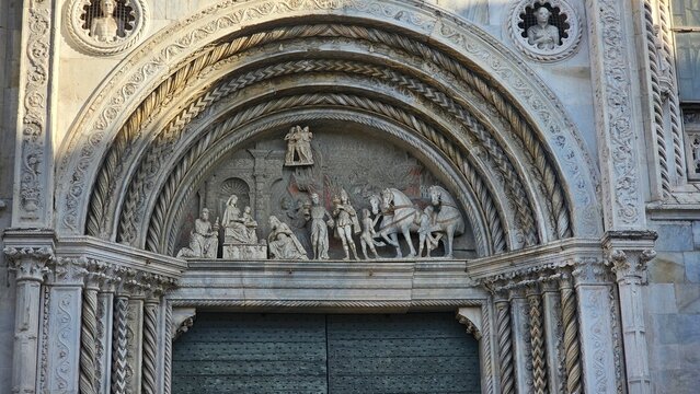 "Duomo Di Como" Images – Browse 150 Stock Photos, Vectors, and Video ...