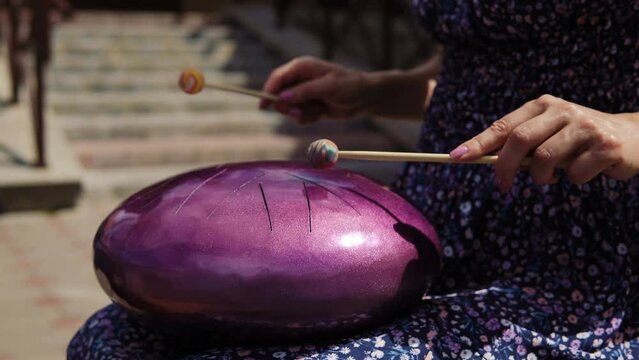 "Tank Drum" Images – Browse 629 Stock Photos, Vectors, and Video ...