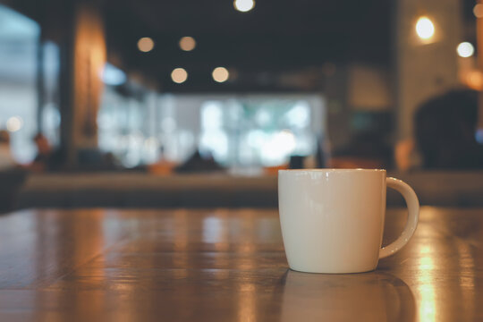 "Hot Drinks" Bilder – Durchsuchen 26,551 Archivfotos, Vektorgrafiken ...