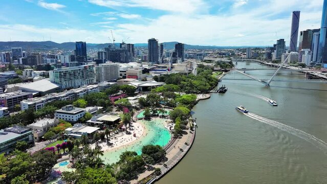 "South Bank" Images – Browse 4,604 Stock Photos, Vectors, and Video ...