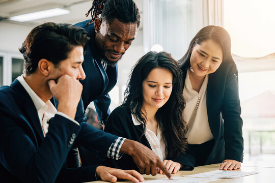 Review Meeting Images – Browse 79,056 Stock Photos, Vectors, and Video ...
