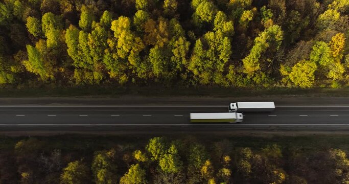 White Trailer Aerial View Images – Browse 4,506 Stock Photos, Vectors ...