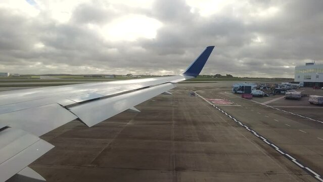 Imágenes de "Split Flap": descubre bancos de fotos, ilustraciones ...