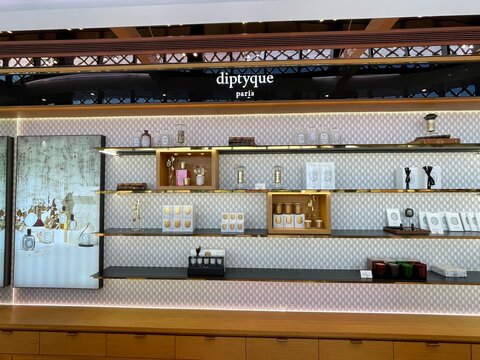 Diptyque Images – Browse 67 Stock Photos, Vectors, and Video | Adobe Stock