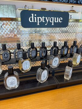 Diptyque Images – Browse 76 Stock Photos, Vectors, and Video | Adobe Stock