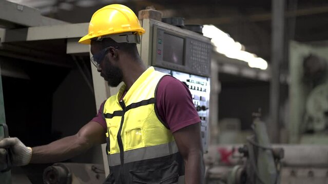 Black Maintenance Worker Images – Browse 104,777 Stock Photos, Vectors ...