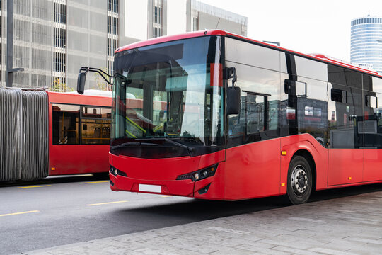 Bus And Train Transportation Images – Browse 127,906 Stock Photos ...