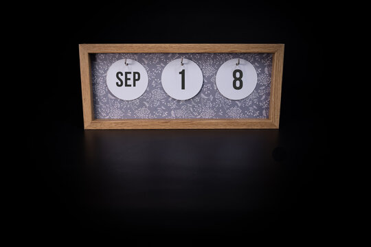 18Th September"」の写真素材 | 171件の無料イラスト画像 | Adobe Stock