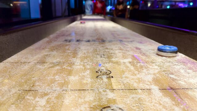 Shuffleboard Images – Browse 856 Stock Photos, Vectors, and Video ...