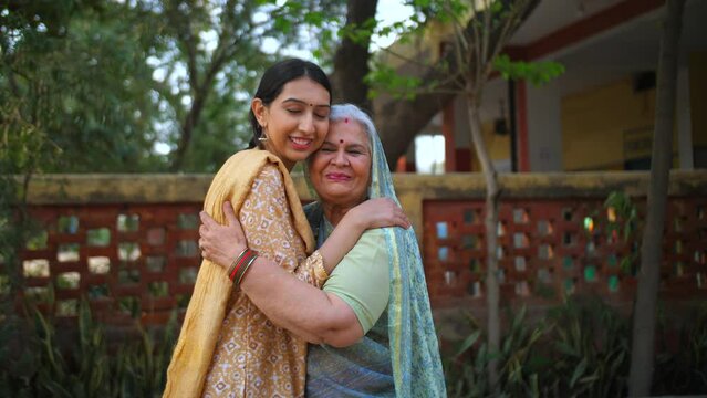 Mother-Daughter Images – Browse 3,044 Stock Photos, Vectors, and Video ...