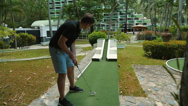 "Mini Golf" Images – Browse 7,197 Stock Photos, Vectors, and Video ...