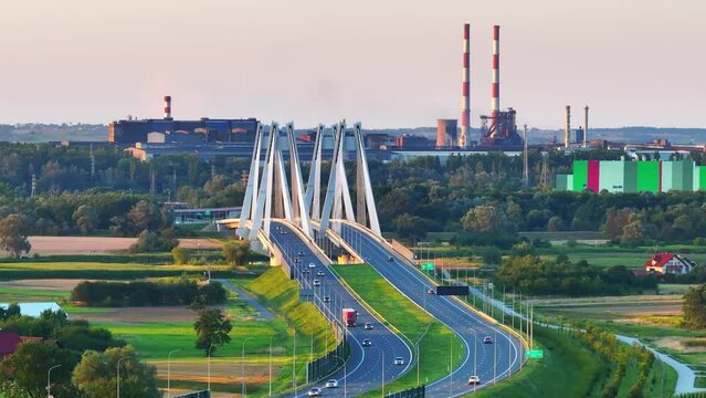 Imágenes de "Nowa Huta": descubre bancos de fotos, ilustraciones ...