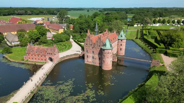 "Egeskov Castle" Bilder – Durchsuchen 872 Archivfotos, Vektorgrafiken ...