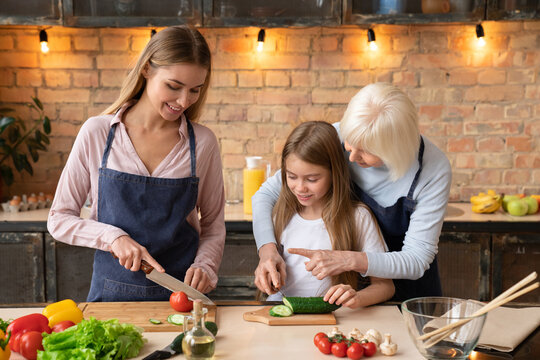 Cooking Mother Images – Browse 197,649 Stock Photos, Vectors, and Video ...