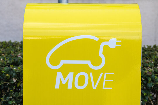 "Borne De Recharge" Images – Browse 156 Stock Photos, Vectors, and ...