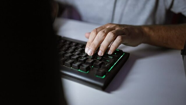 "Mechanical Keyboard" Images – Browse 3,185 Stock Photos, Vectors, and ...