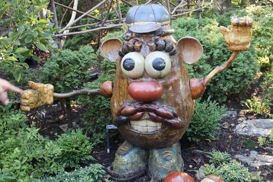 "Potato Head"-Bilder: Stock-Fotos & -Videos. | Adobe Stock