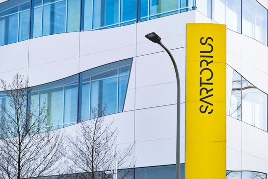 Sartorius Images – Browse 1,770 Stock Photos, Vectors, and Video ...