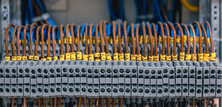 รูปภาพFuses – เลือกดูภาพถ่ายสต็อก เวกเตอร์ และวิดีโอ165,511 | Adobe Stock