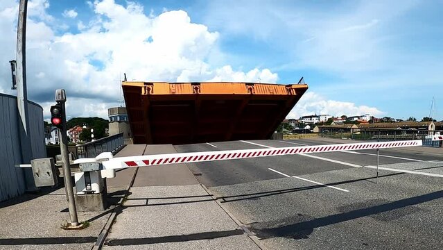 Draw-Bridge Images – Browse 37,582 Stock Photos, Vectors, and Video ...