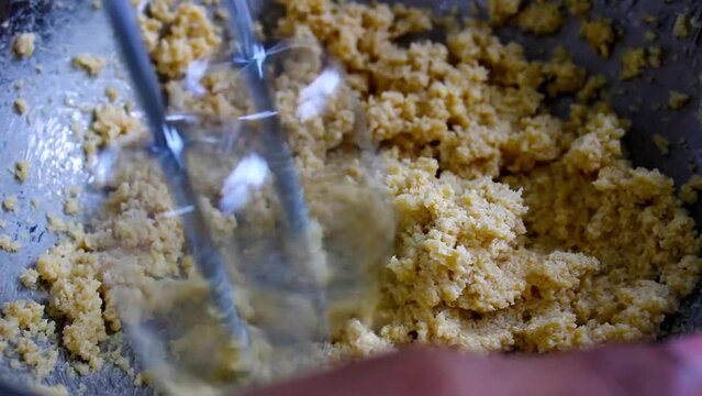 "Hand Mixer" - Images et vidéos libres de droits | Adobe Stock