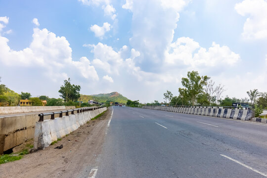 "National Highway" Images – Browse 965 Stock Photos, Vectors, and Video ...