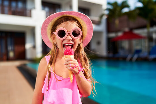 "Warm Weather" Images – Browse 30,270 Stock Photos, Vectors, and Video ...