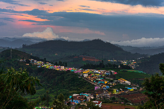 "Tea Estates" Images – Browse 559 Stock Photos, Vectors, and Video ...