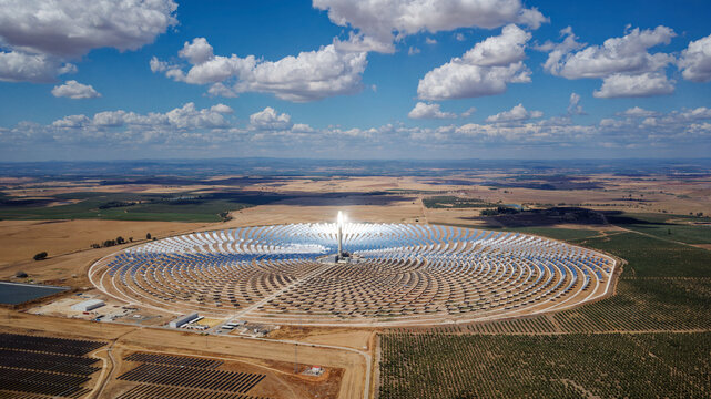 "Concentrated Solar Power" Images – Browse 3,091 Stock Photos, Vectors ...