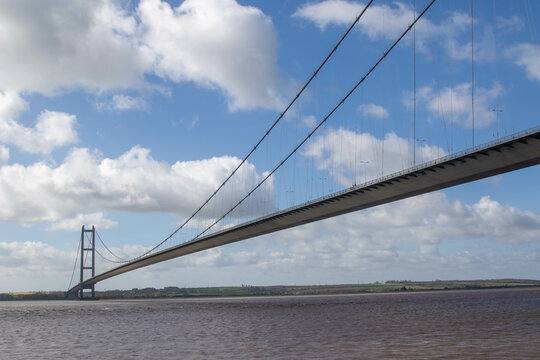 "Humber Bridge" Images – Browse 653 Stock Photos, Vectors, and Video ...