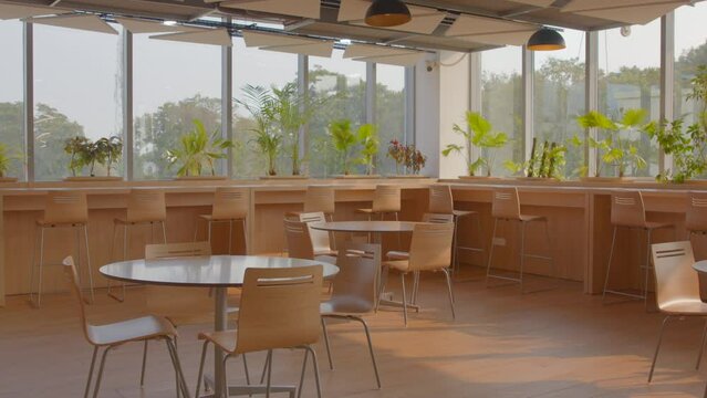Office Cafeteria Images – Browse 33,718 Stock Photos, Vectors, and ...