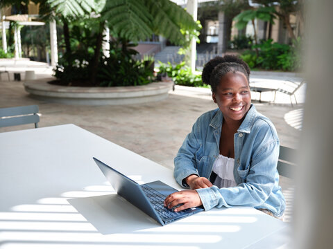 "Higher Education" Images – Browse 3,790,239 Stock Photos, Vectors, and ...