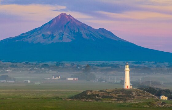 "Shield Volcano" Images – Browse 3,647 Stock Photos, Vectors, and Video ...