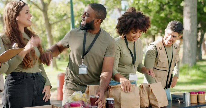 "Community Service" Images – Browse 17,971 Stock Photos, Vectors, and ...