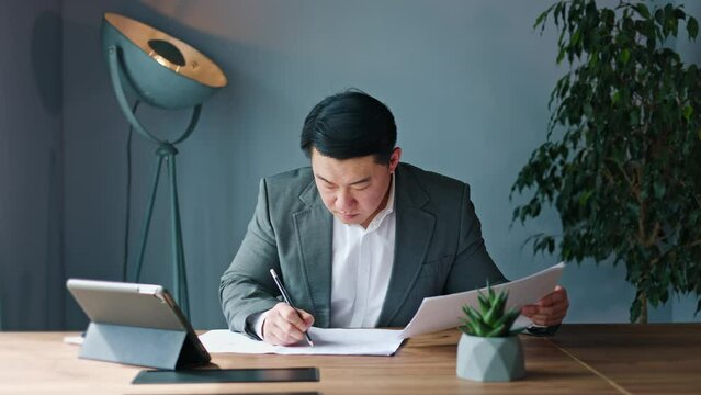 Completing Forms Images – Browse 46,901 Stock Photos, Vectors, and ...