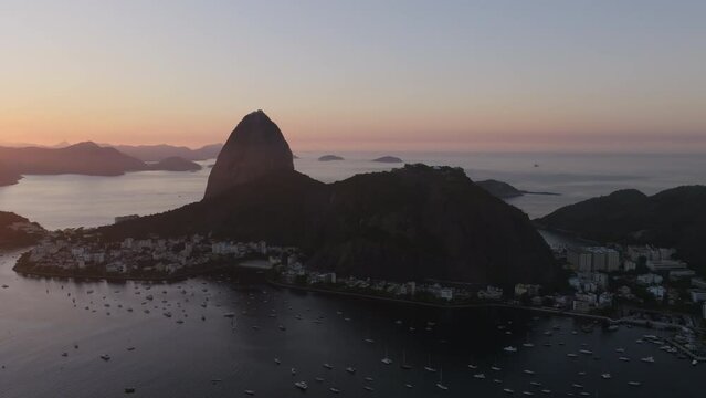 "Sugarloaf Mountain" Imagens – Procure 3,585 fotos, vetores e vídeos ...