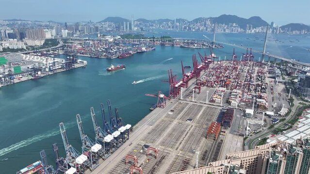 "Container Terminal" Images – Browse 38,250 Stock Photos, Vectors, and ...