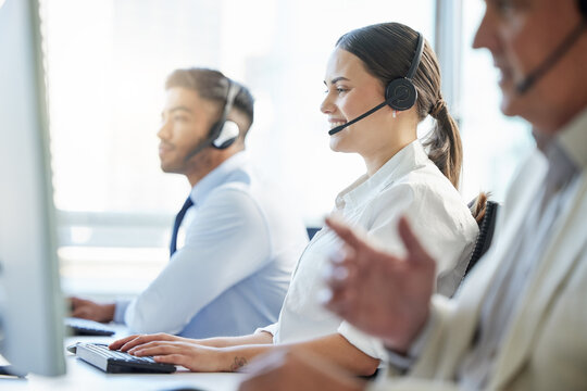 "Customer Service" Images – Browse 364,696 Stock Photos, Vectors, and ...