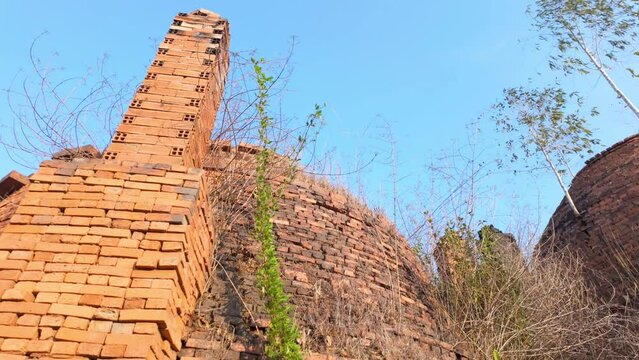 "Brick Factory" - Images et vidéos libres de droits | Adobe Stock