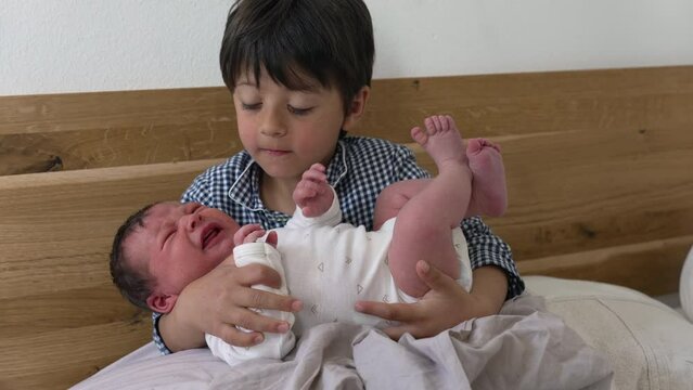 Sibling Images – Browse 495,894 Stock Photos, Vectors, and Video ...