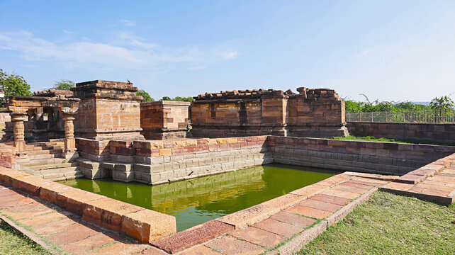 รูปภาพPushkarni – เลือกดูภาพถ่ายสต็อก เวกเตอร์ และวิดีโอ494 | Adobe Stock