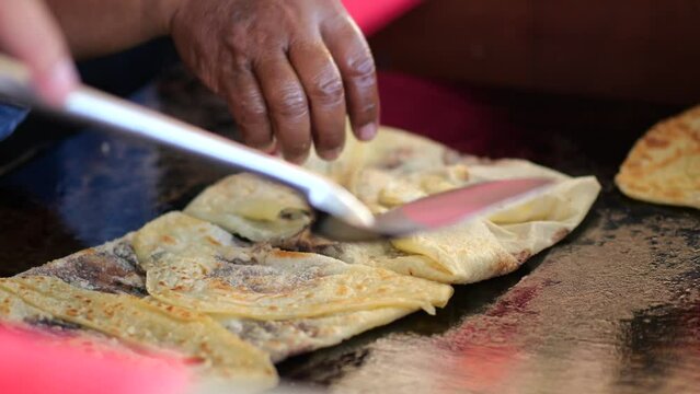 "Roti Canai"-Bilder: Stock-Fotos & -Videos. | Adobe Stock