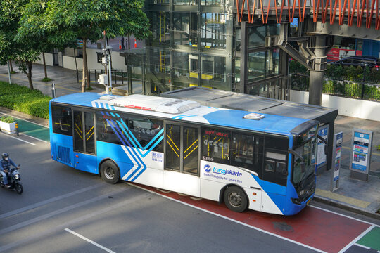 Transjakarta Images – Browse 281 Stock Photos, Vectors, and Video ...