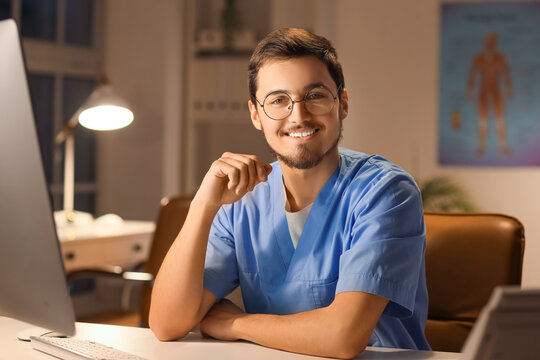 Male Nursing Assistant Images – Browse 86,000 Stock Photos, Vectors ...