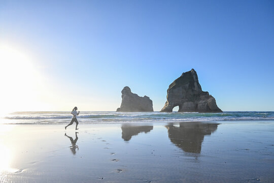 Windows 10 Beach Wallpapers
